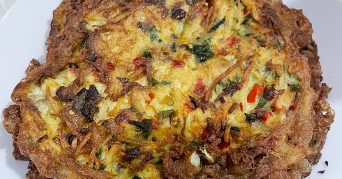 Resep Telor Dadar Kentang oleh RinaArya - Cookpad