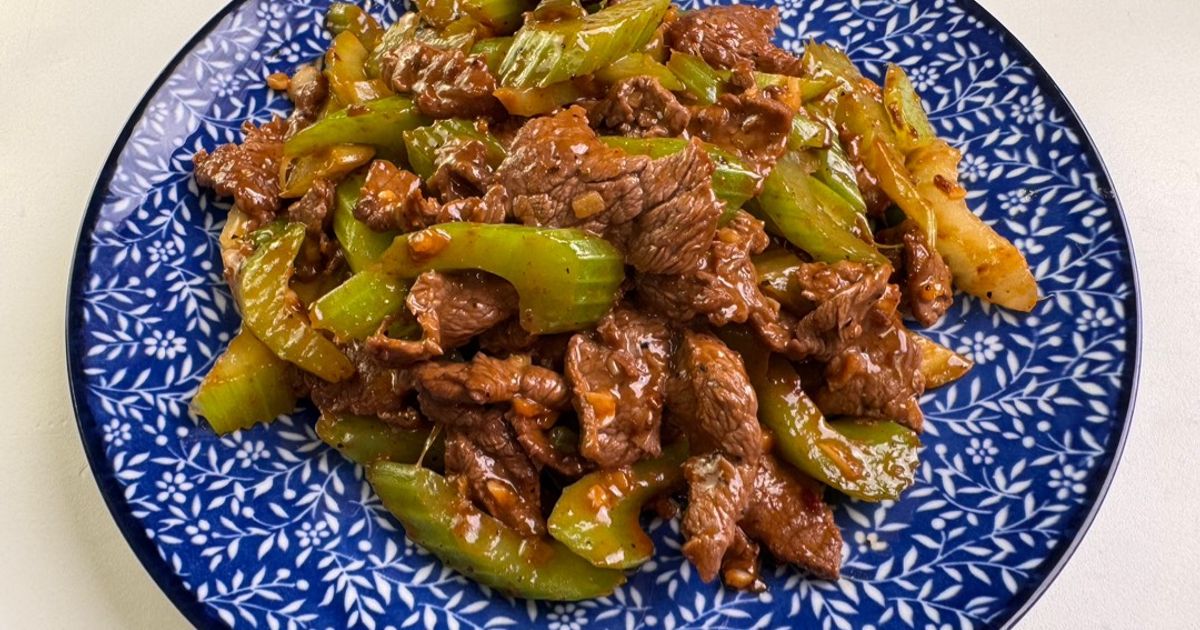 Beef Celery Home Recipes - Cookpad