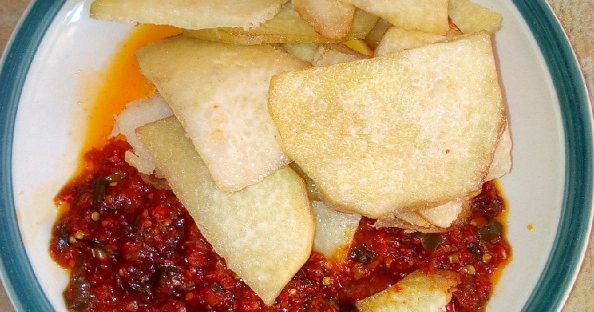 Fried Yam And Sauce Recipe by Ummul-Khair - Cookpad