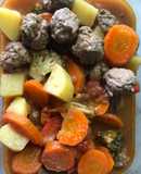 Resep goulash Hungaria dengan daging empuk dan kuah kaya rempah