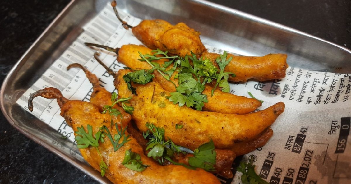 Besan Green Chilli Pakoda😍 Recipe by Devanshi Neeraj Pamnani (Pooja ...