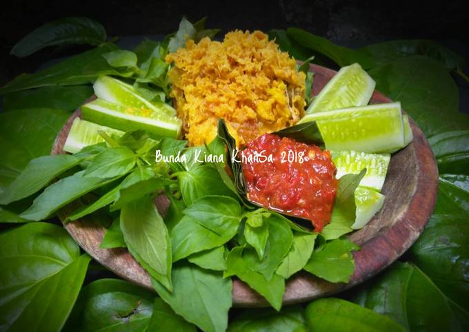 Resep Ayam Kremes Mbok Berek oleh Bunda Kiana Khansa - Cookpad