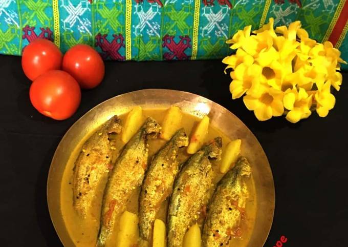 Bengali Maach Bhaat / Bengali simple fish curry Recipe by Sudipa Gope ...