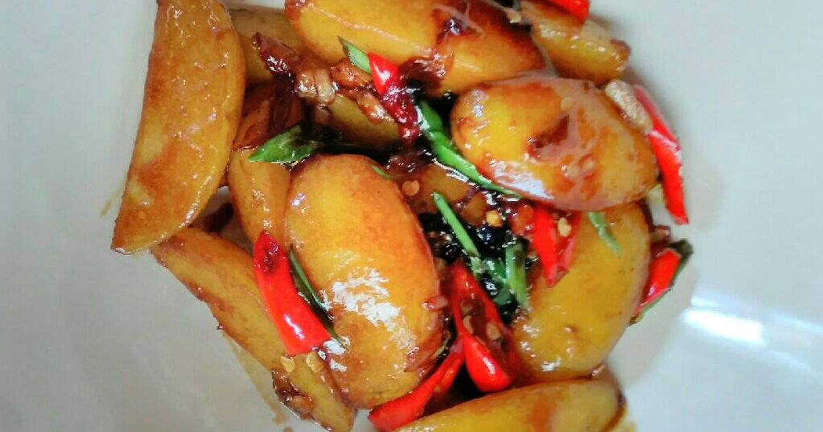 Resep Kentang Kecap Pedas oleh Dechankawaii - Cookpad