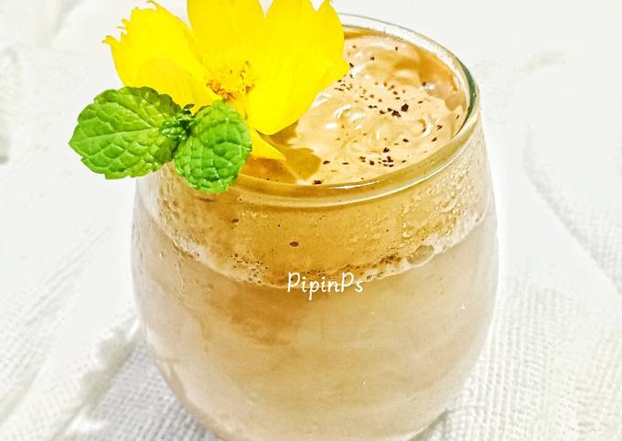 Resep Iced Dalgona Coffee Moccacino oleh 𝓟𝓲𝓹𝓲𝓷 𝓟𝓼 - Cookpad