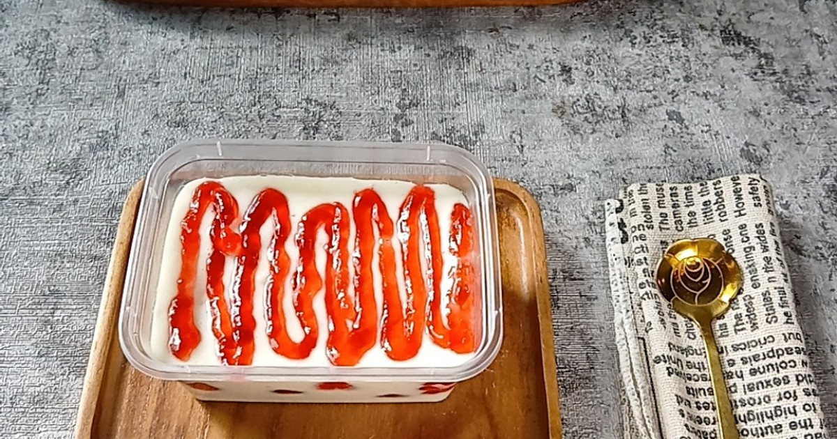 Resep Cheesecuit Strawberry oleh nidarudi - Cookpad