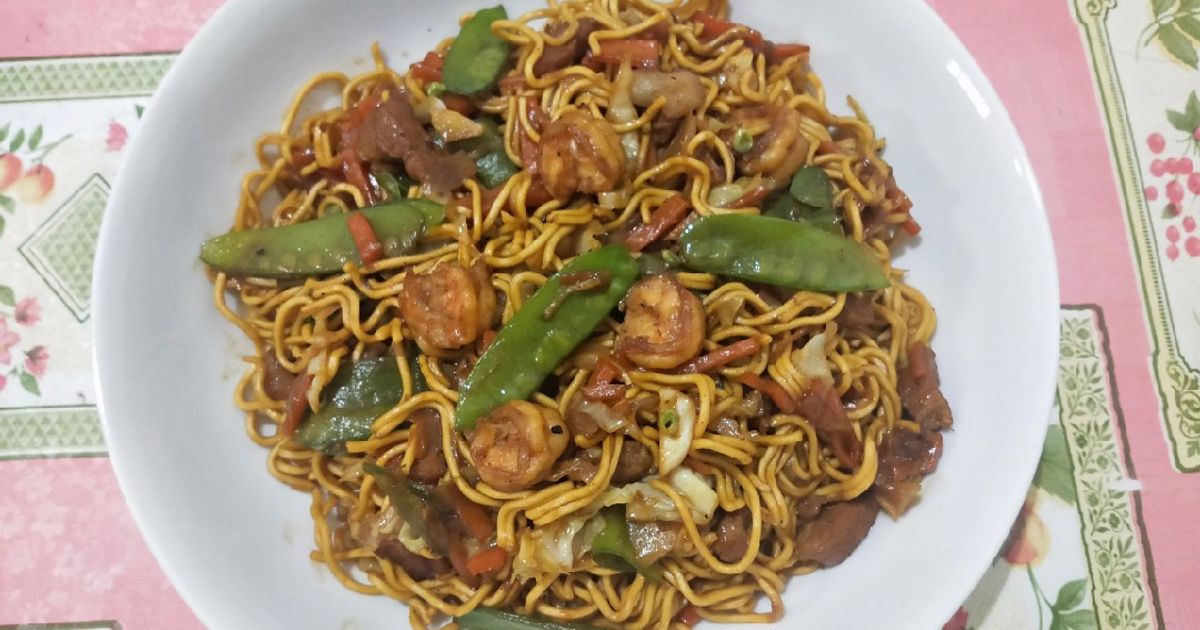 Resep Pancit Canton | Mie Goreng Philipine oleh Verena Lita - Cookpad