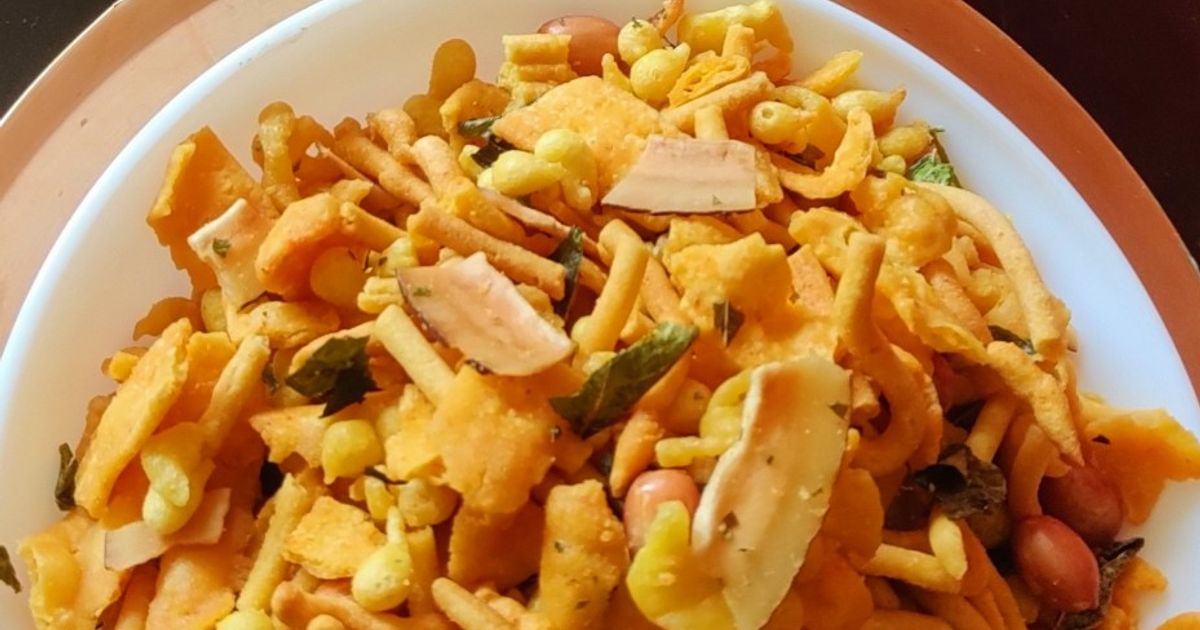 Sev Mixture Recipe by Suchitra S(Radhika S) - Cookpad
