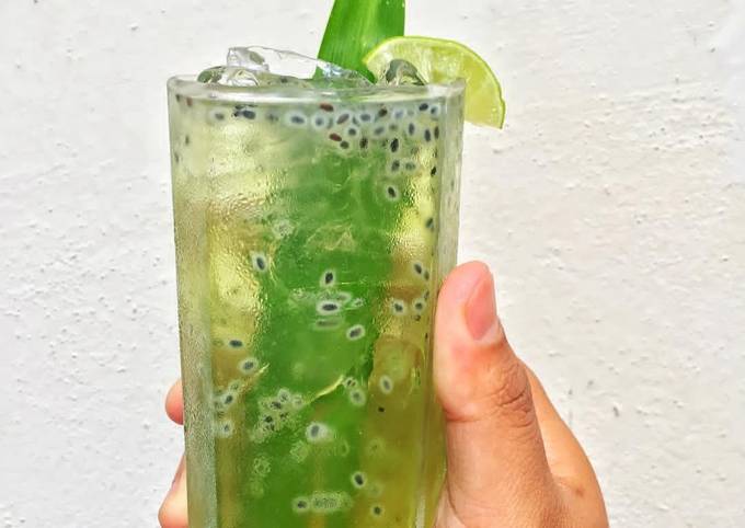 Resipi Pandan Herbs Cooler oleh Kakak Faa - Cookpad