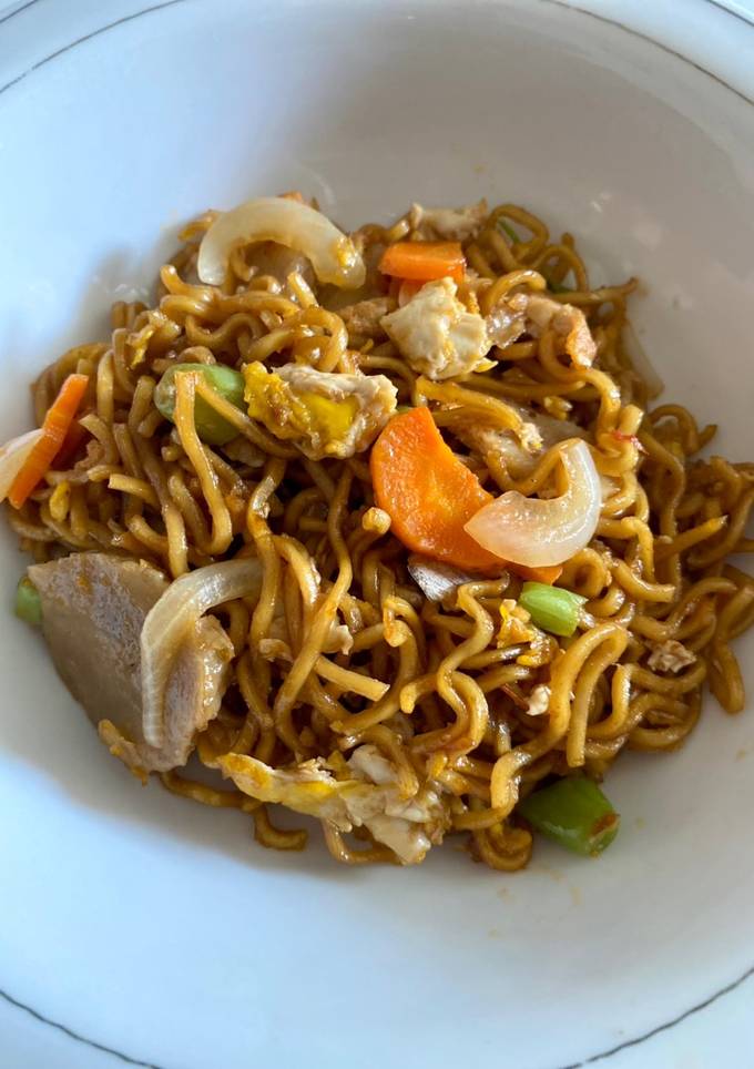 Resep Mie goreng jawa oleh Avifah N. M - Cookpad