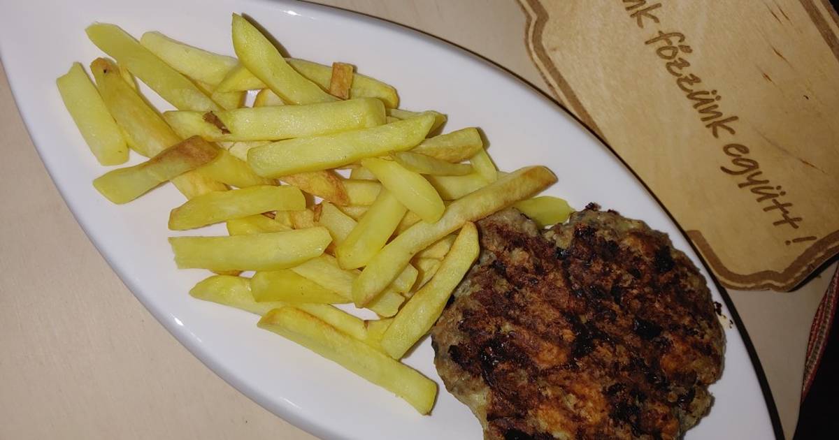Grill fasírozott- hasábburgonyával | Lívia Véber receptje - Cookpad ...