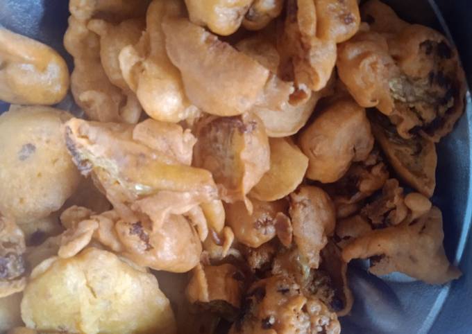Pakodas Recipe by Suman Sabharwal - Cookpad