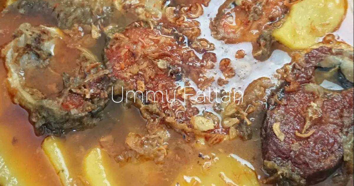 Resep Semur Bandeng oleh Ummu Fattan - Cookpad