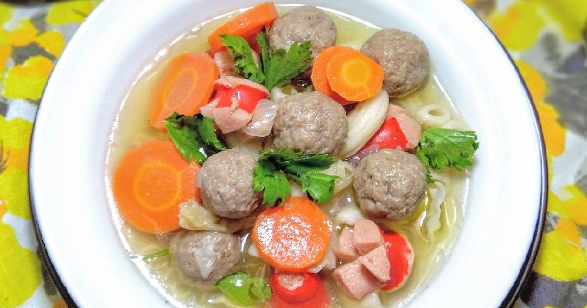 Resep Sup Bola-bola Daging dan Sosis oleh Aldindan's Kitchen - Cookpad