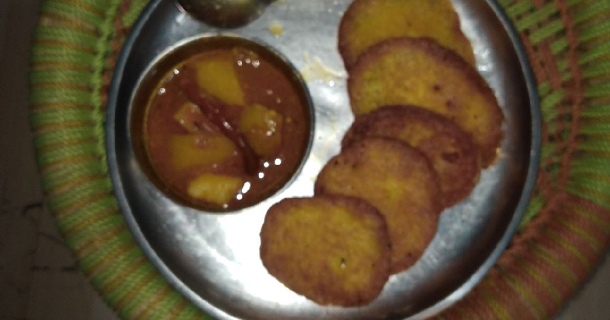 Duska With Aloo Ki Sabji Recipe by Gunjan Rustagi - Cookpad