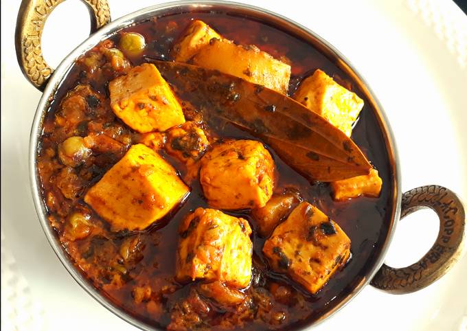 Aloo Matar Paneer Recipe by Dipak Arora - Cookpad