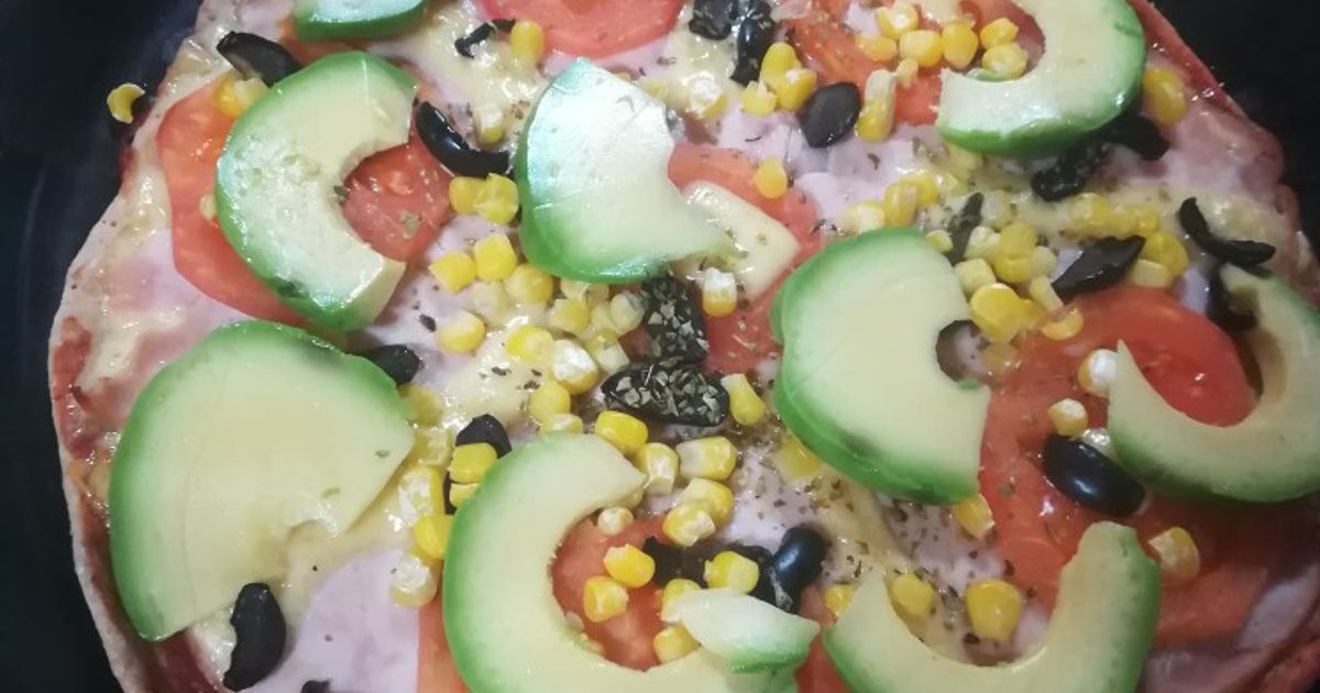 Pizza De Masa Integral Fácil Receta de Elsa Belén Carrasco Ortiz- Cookpad