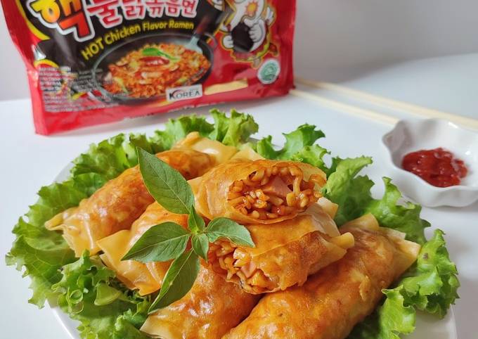 Resep Lumpia mie samyang oleh Rahayu Sartika Br. Sembiring - Cookpad