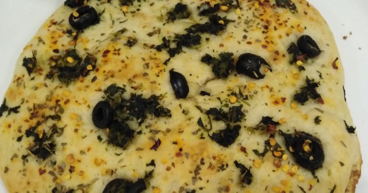 Facoccia Bread Recipe by Umbreen Musa - Cookpad