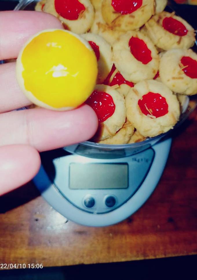 Resep Nastar polos anti gagal &thumbrint selai strawberry oleh Aisyah ...