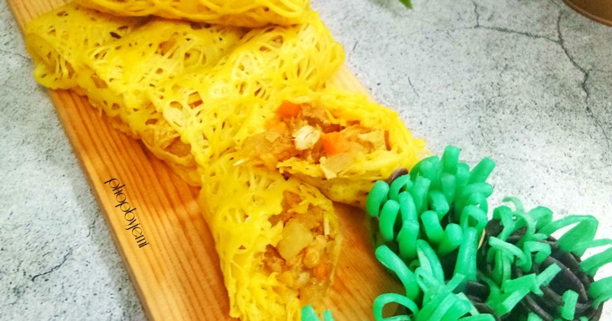 Resipi Roti Jala Berinti Ayam Kentang oleh Jemilah Tukimin - Cookpad