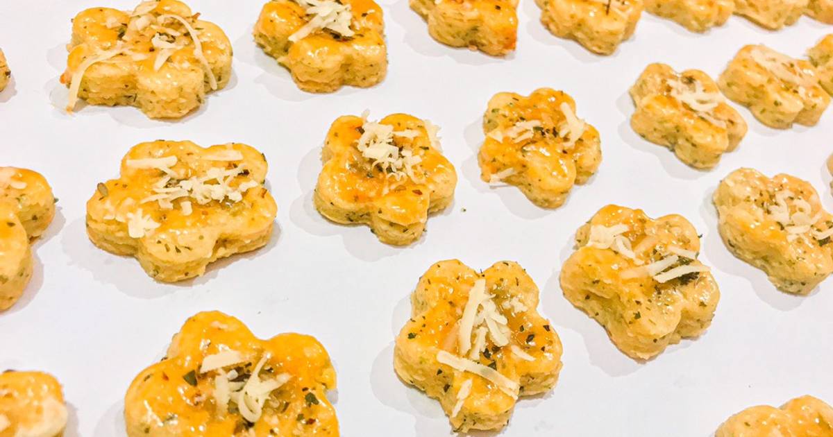 Resep Garlic Cheese Cookies oleh 🧕🏼🍳 - Cookpad
