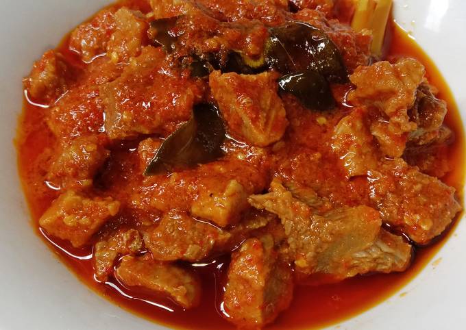 Resep Daging Kuah Merah oleh Siti Hadijah Karo Karo - Cookpad