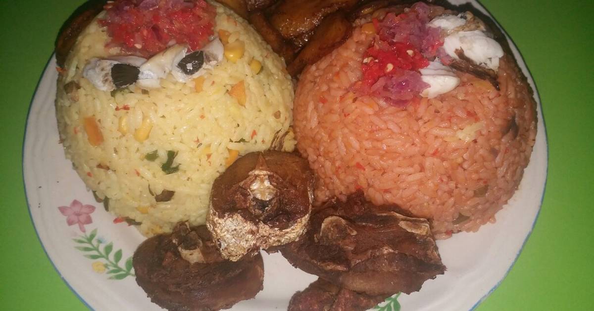 Fried rice and jollof with fried plantain and fried chicken Recipe by ...