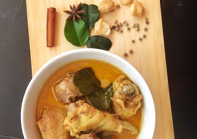 Resep Kare Ayam Kampung oleh Khuyin Muhanip - Cookpad