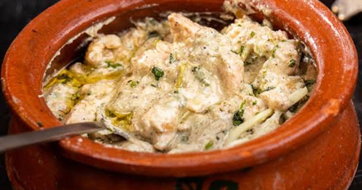 Butter Chicken Handi Recipe by Saad Ahmad - Cookpad