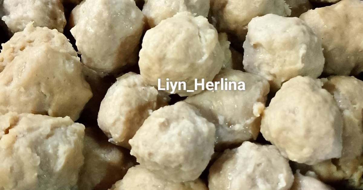 Resep Bakso daging sapi giling oleh Liyn_Herlina - Cookpad