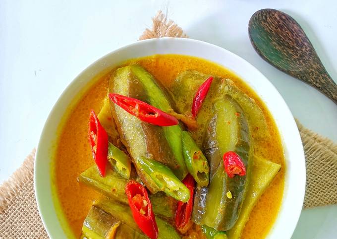 Resep Kari Terung oleh Mama AL - Cookpad