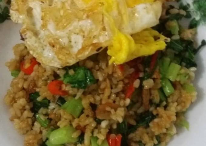 Resep NasGor Sayur Simpel oleh Karibo Tini - Cookpad