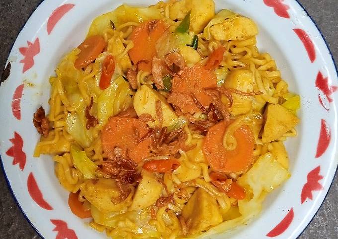 Resep Mie Kari Nyemek oleh Ary Azies - Cookpad