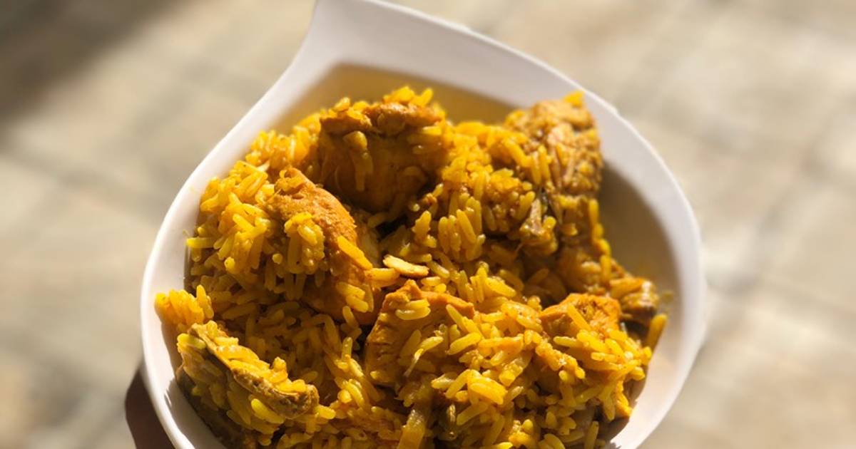 Chicken biryani girki daga sassy retreats - Cookpad