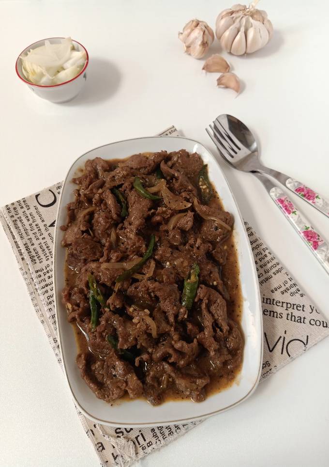 Resep Sapi Lada Hitam (Beef Blackpepper) oleh Nauzaery Setyo - Cookpad