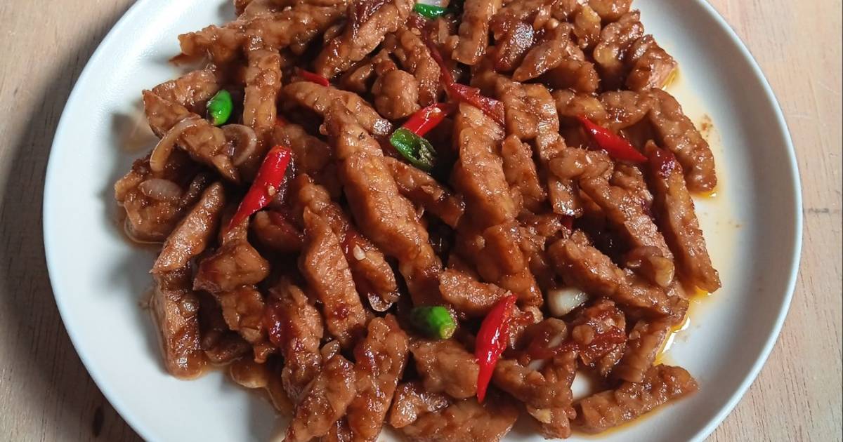 Resep Orek Tempe Tomat Kecap oleh Wati Wartini - Cookpad