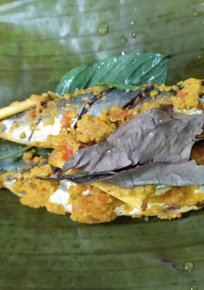Resep Pepes Ikan Bumbu Kuning oleh Indah Noor Leliyah Leni - Cookpad