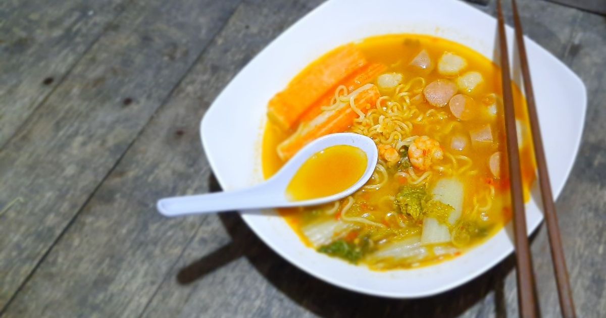 Resep Mie Suki Tomyam oleh KUALI_QUE Dewi Rini - Cookpad