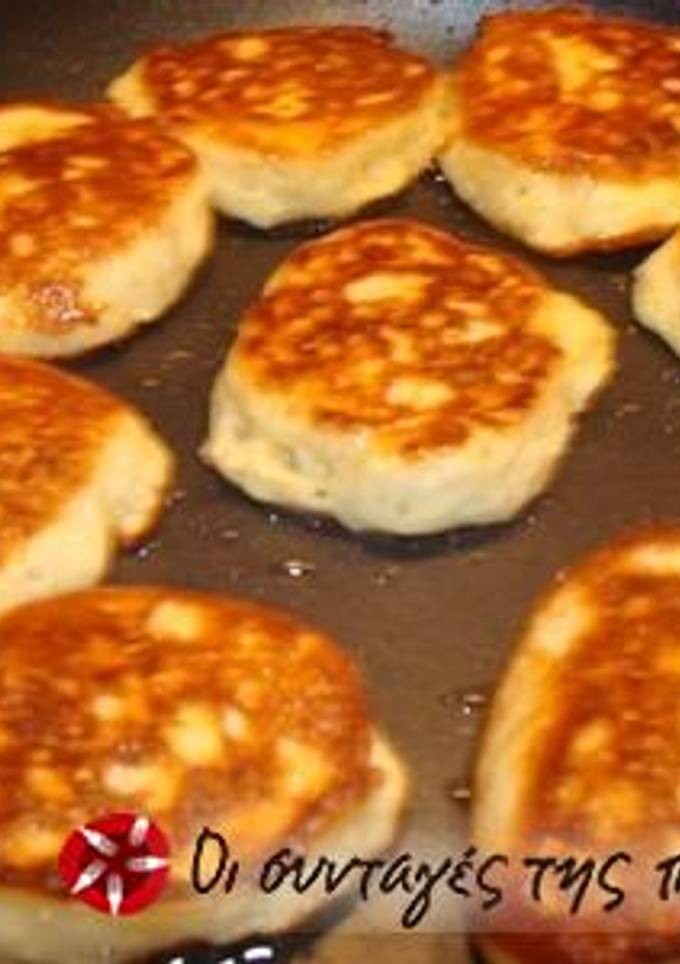 Tiganites with apples Recipe by Cookpad Greece - Cookpad