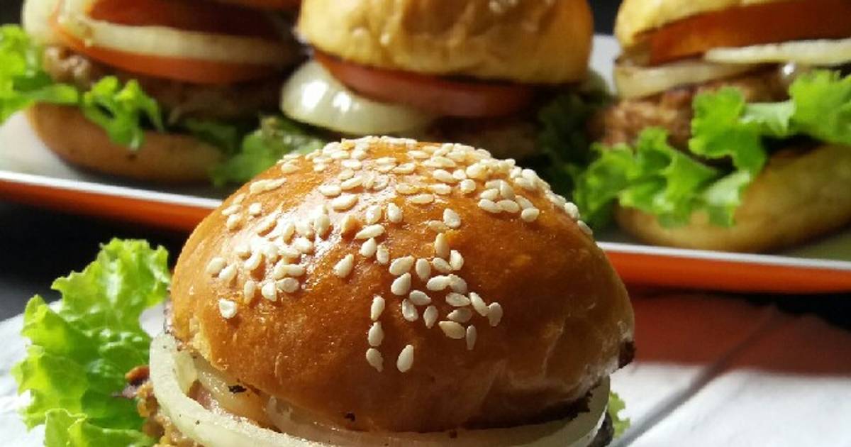 Resep Beef Burger Mini oleh Lisa Febriana - Cookpad