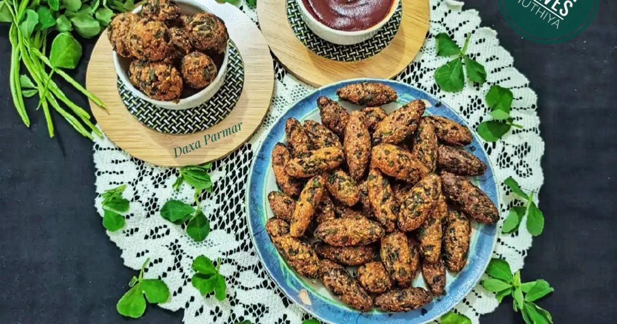 Methi Leaves Muthiya (Fenugreek Leaves Muthiya) Recipe by Daxa Parmar ...