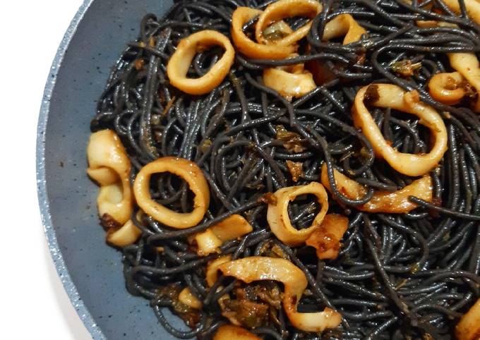 Pasta con sepia Receta de mama.quecomemoshoy- Cookpad