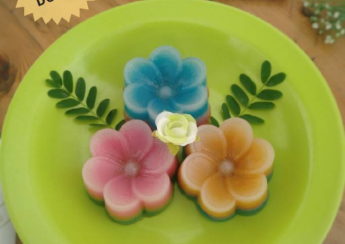 Resep Lapis Sagu Bunga oleh Nining MamaLouis - Cookpad