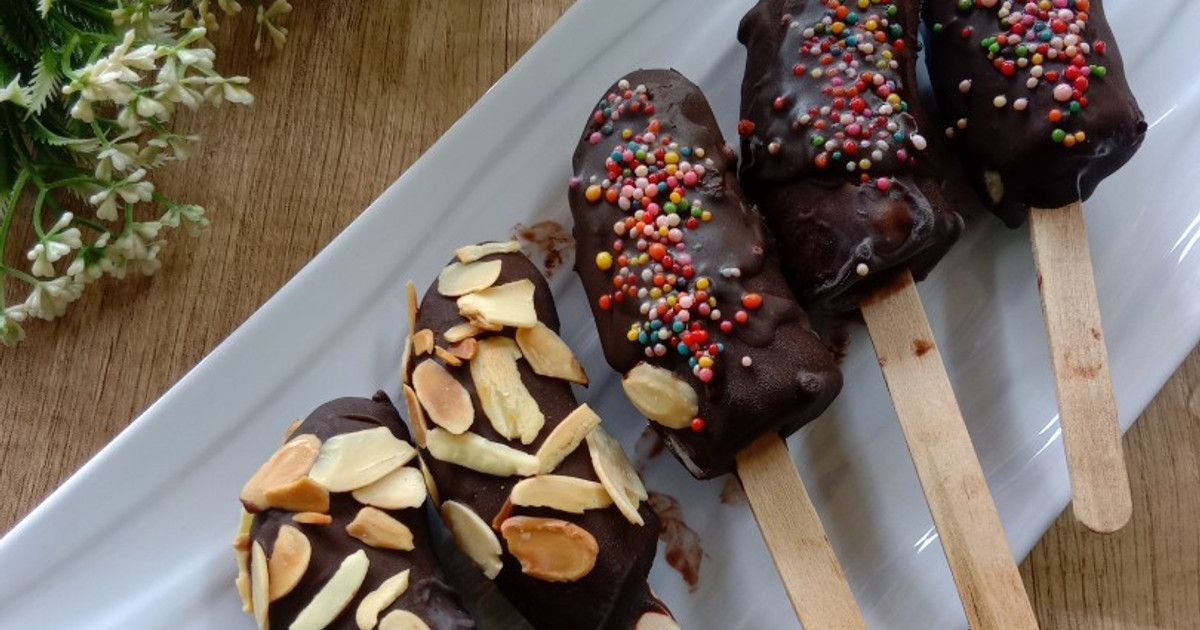Resep 852. Es Kul Kul Pisang Ambon Topping Almond oleh Naqiyyah 🍒 - Cookpad