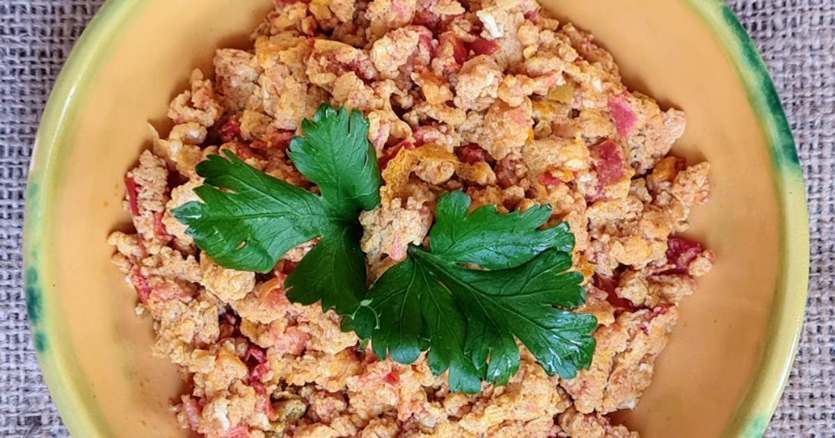 Tomate con huevo 🍅🥚un plato sencillo, económico y nutritivo, apto para ...