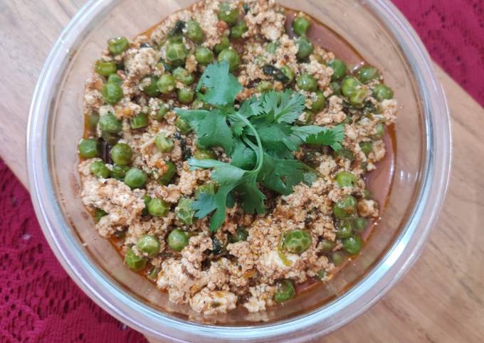 Falahari Matar Paneer. Recipe by rama - Cookpad