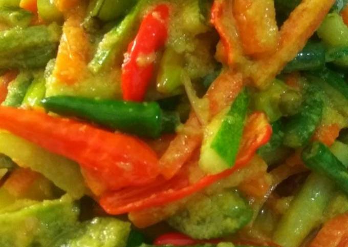 Resep Acar kuning ketimun wortel oleh ihat2 - Cookpad