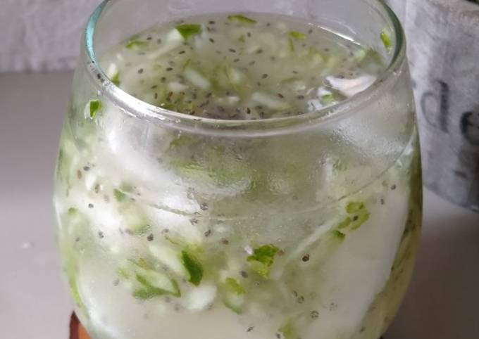 Resep Es Kuwut Timun oleh Yuli Tiarni - Cookpad