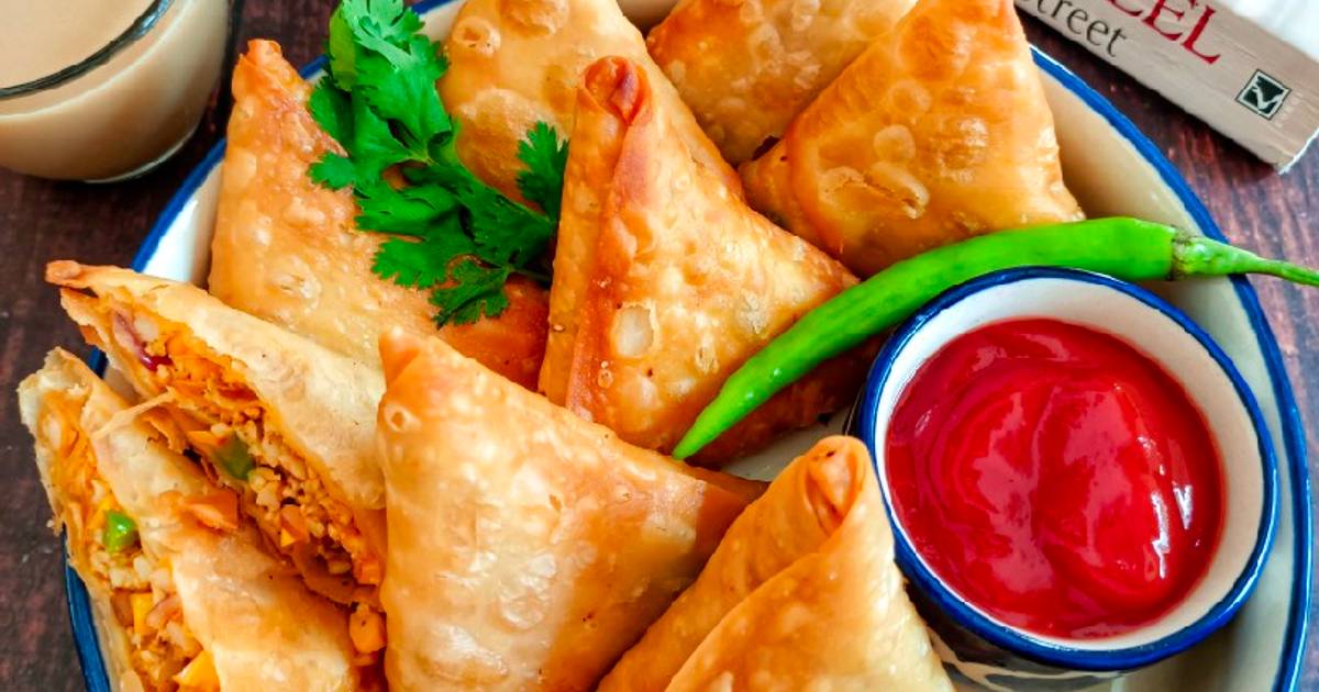 Paneer Samosa Recipe by spicequeen - Cookpad